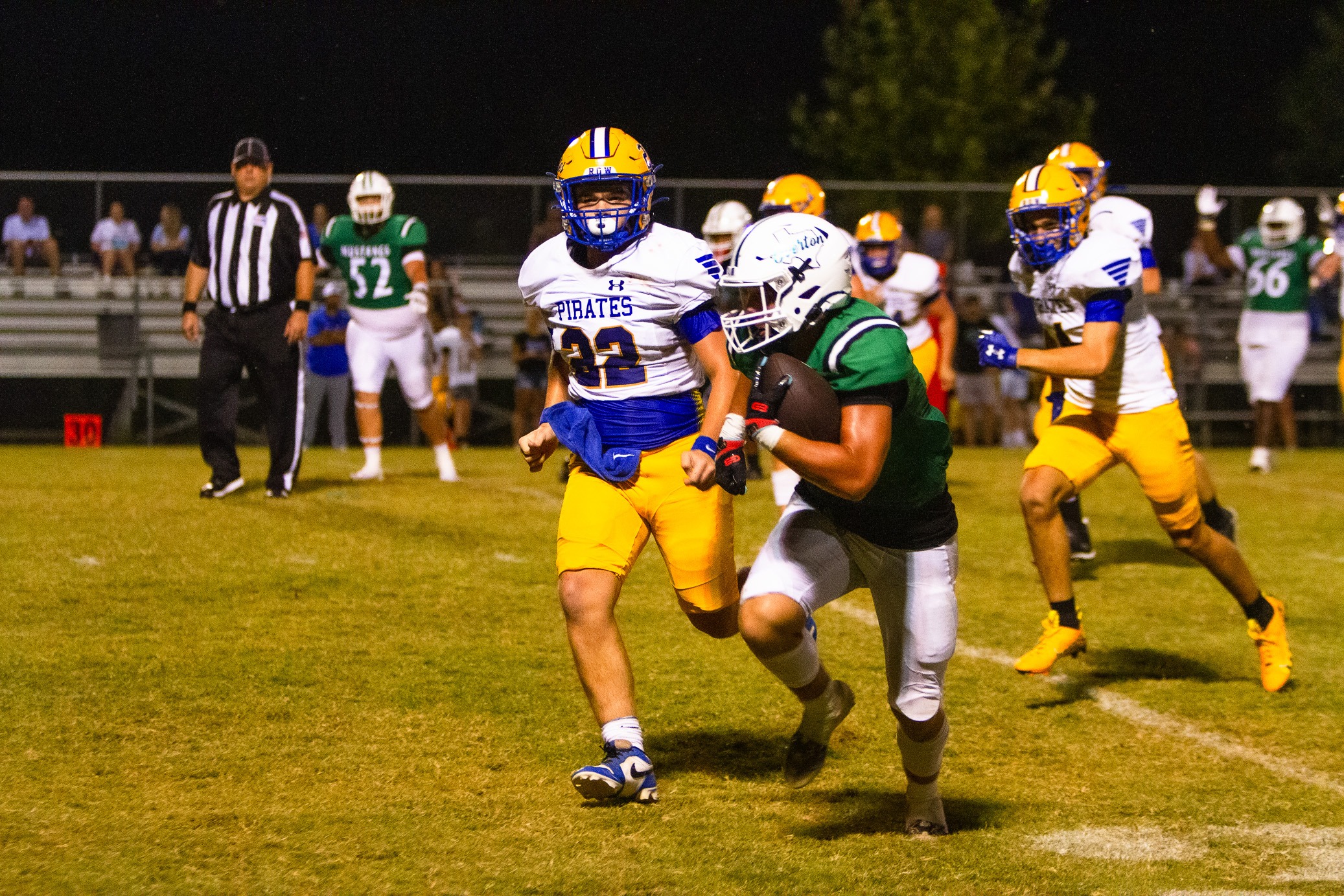 Football: Overton shuts out Bowie, 34-0 | The Henderson News