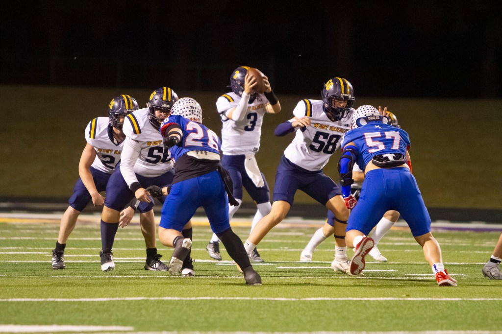 Ash, Bennett ignite Mt. Enterprise in 70-14 playoff rout of West Hardin ...