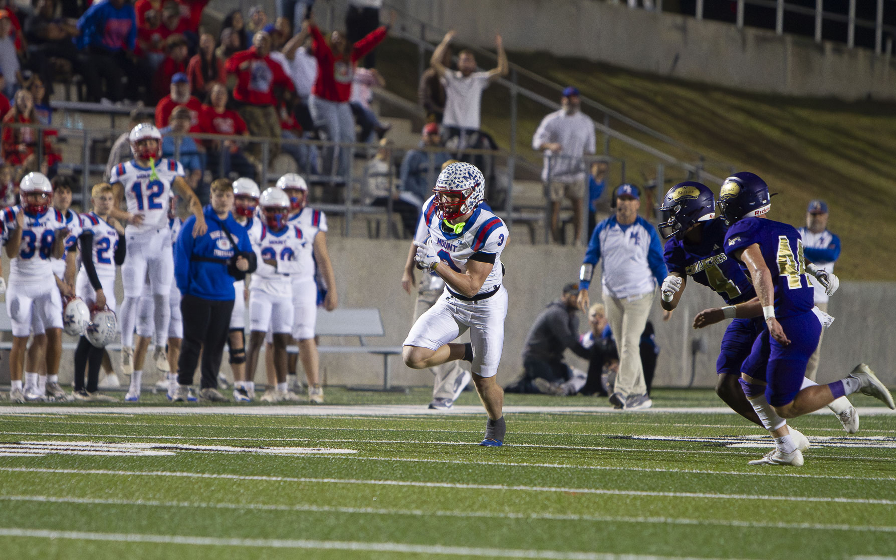 Ash sets new Texas career rushing mark as Mt. Enterprise falls to ...